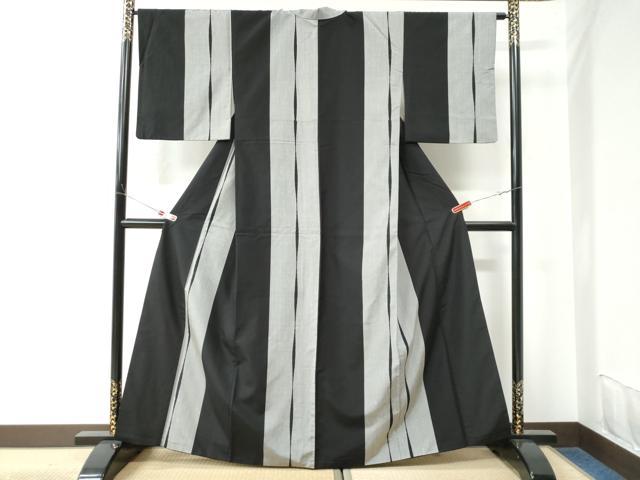 平和屋着物●上質な紬　縞　黒地　正絹　逸品　CAAU2914yc