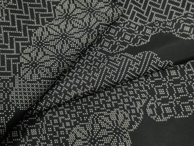 平和屋着物●上質な紬　雲重ね吉祥文　黒地　正絹　逸品　CAAU3004yc