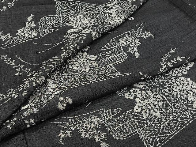 平和屋着物▽上質な紬　単衣　草花文　黒地　正絹　逸品　CAAU3900xi