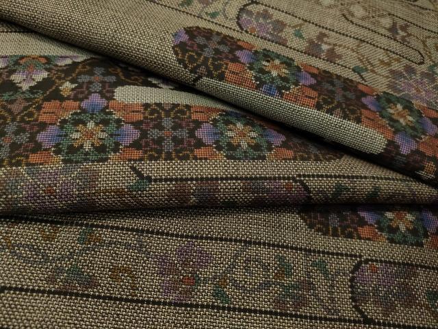 平和屋着物●本場大島紬　9マルキ　エ霞花唐草文　正絹　逸品　CAAV4699vp