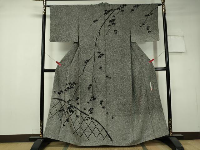 平和屋着物●二代目 川村久太郎　訪問着　籬枝葉文　たたき染め　黒地　小田急百貨店扱い　正絹　逸品　CAAV4721vp