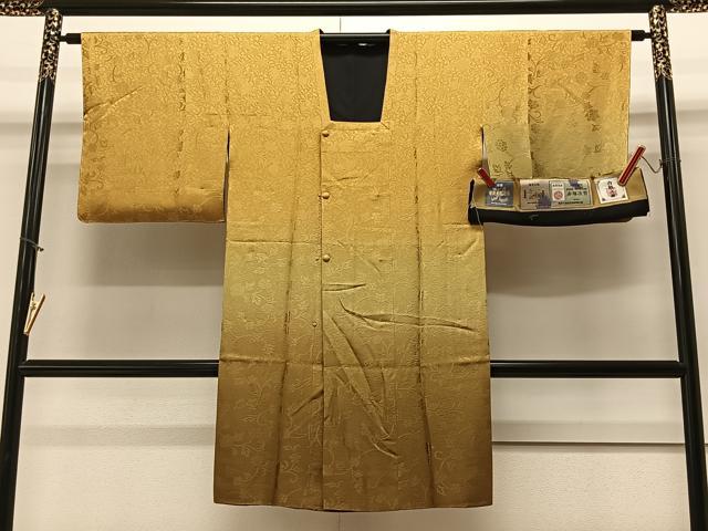 平和屋着物＃赤塚次男作　道行コート　リバーシブル　霞文　本番奄美大島泥染め　黒地　ロング丈　証紙付き　正絹　未使用　CAAV5742id