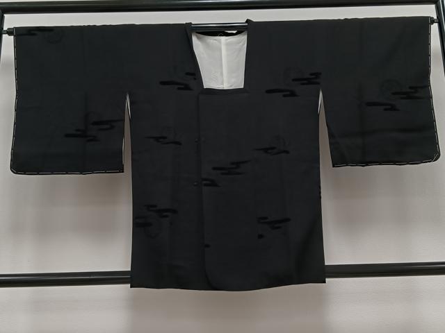 平和屋着物＃道行コート　ビロード　鏡浦霞地紋　濡羽色　黒地　正絹　逸品　未使用　CAAV5915id