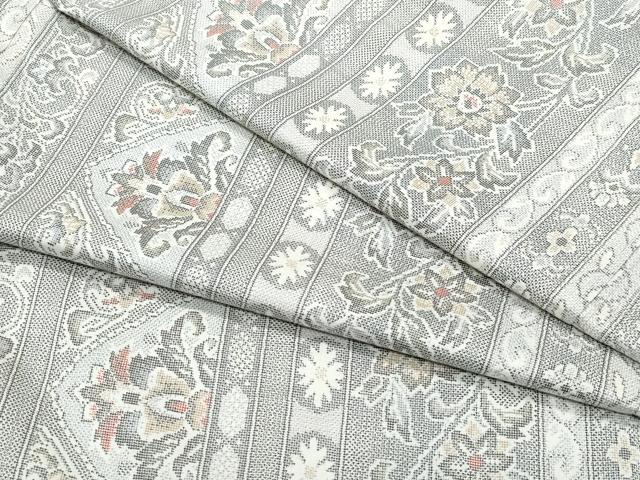 平和屋着物●本場大島紬　白大島　9マルキ　更紗花唐草文　正絹　逸品　CAAV6573vf