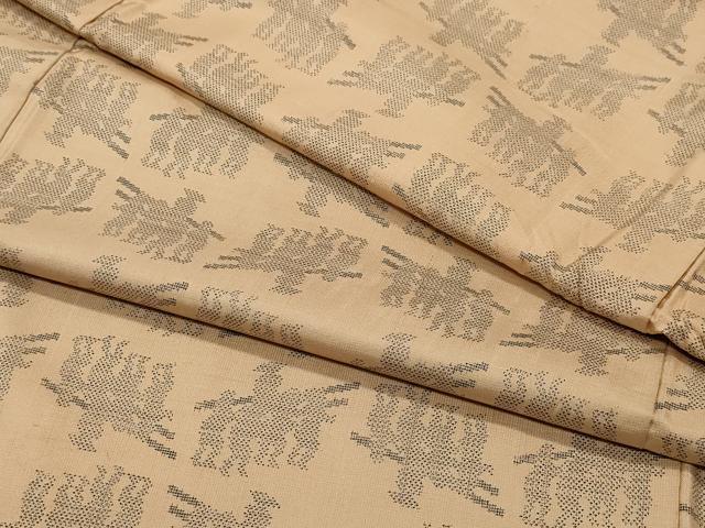 平和屋着物●本場大島紬　9マルキ　人物文　正絹　逸品　CAAV6655vf