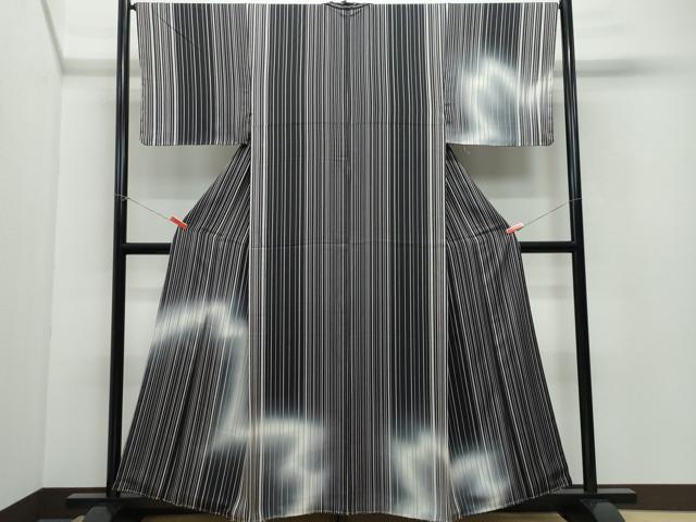 平和屋着物●訪問着　縞　舞桜　暈し染め　黒地　正絹　逸品　未使用　CAAV6695vf