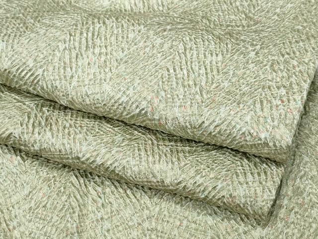 平和屋着物●名門　藤娘きぬたや・杢目絞り　小紋　霞文　正絹　逸品　CAAV6706vf