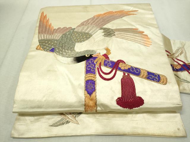 平和屋着物●アンティーク　大正ロマン　九寸名古屋帯　総刺繍　駒刺繍　鷹　正絹　逸品　CAAV8724vp