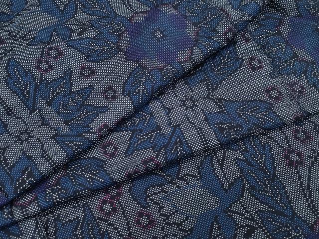 平和屋着物●本場大島紬　7マルキ　更紗花唐草文　正絹　逸品　CAAW3712vf