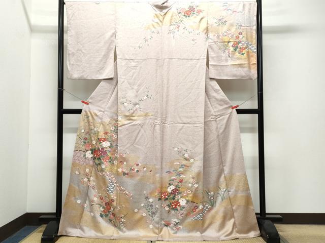 平和屋着物●訪問着　籬草花文　たたき染め　金彩　正絹　逸品　CAAW3819vf