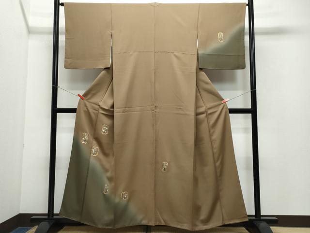 平和屋着物●訪問着　駒刺繍　竹屋町刺繍　枝花文　暈し染め　金彩　正絹　逸品　CAAW3912vf