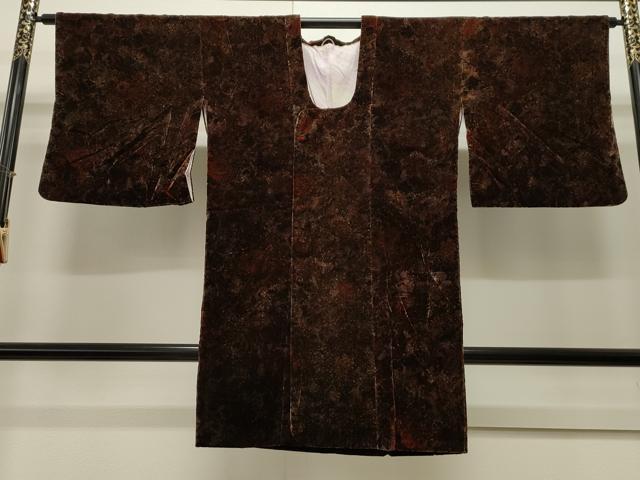 平和屋着物＃道行コート　ベロア　草花文　ロング丈　CAAW4908dy