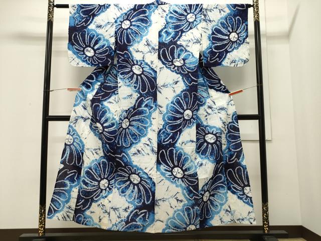 平和屋着物∴夏物　浴衣　有松鳴海絞り　舞花文　綿　逸品　CAAW5028dy