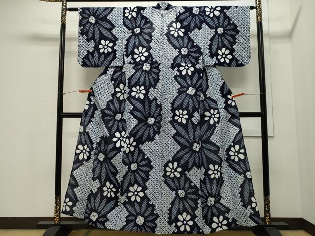 平和屋着物∴夏物　浴衣　有松鳴海絞り　舞花文　綿　逸品　CAAW5040dy