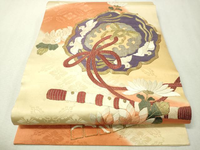 平和屋着物●アンティーク　大正ロマン　総刺繍　駒刺繍　丸帯　鏡裏横笛花文　金糸　引き抜き帯　正絹　逸品　CAAW5858vp