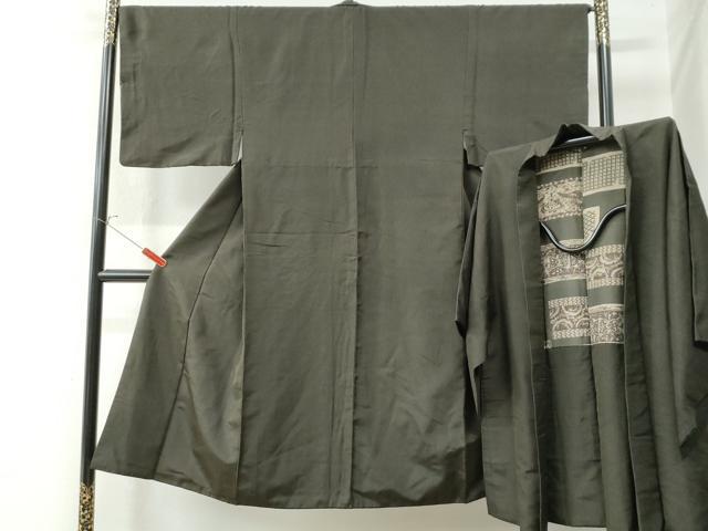 平和屋着物●男性　紬　アンサンブル　縞　黒地　正絹　逸品　CAAW7230yc