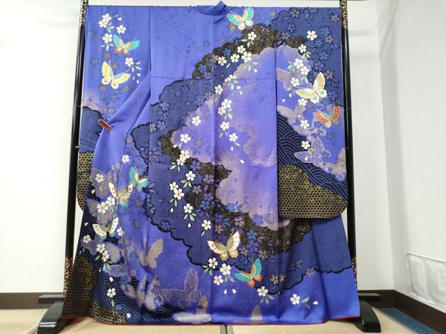 平和屋着物●豪華振袖　網目花蝶文　金彩　正絹　逸品　CAAW7622yc