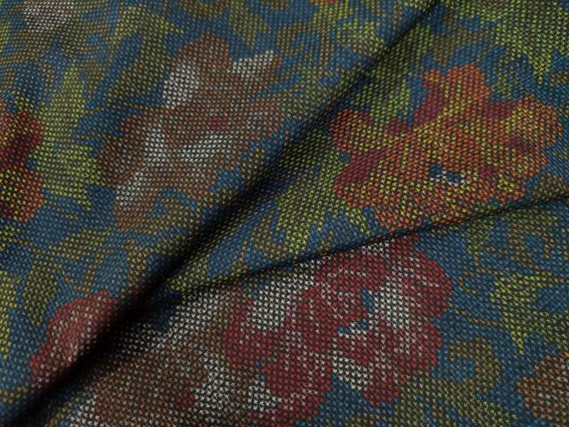 平和屋着物●本場大島紬　7マルキ　牡丹花唐草文　正絹　逸品　CAAW7884yc