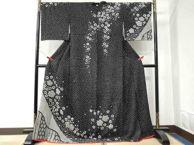 平和屋着物●訪問着　絞り　舞花文　黒地　正絹　逸品　CAAW8032yc