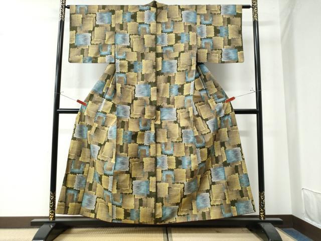 平和屋着物●本場大島紬　7マルキ　総絣　色紙重ね文　正絹　逸品　CAAW8268yc