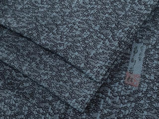 平和屋着物●人間国宝　南部芳松　突彫り　江戸小紋　松　鬼しぼ縮緬　正絹　逸品　CAAW8286yc