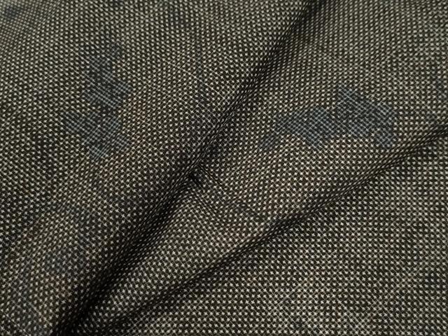 平和屋着物●本場大島紬　7マルキ　葡萄唐草文　正絹　逸品　CAAW8321yc