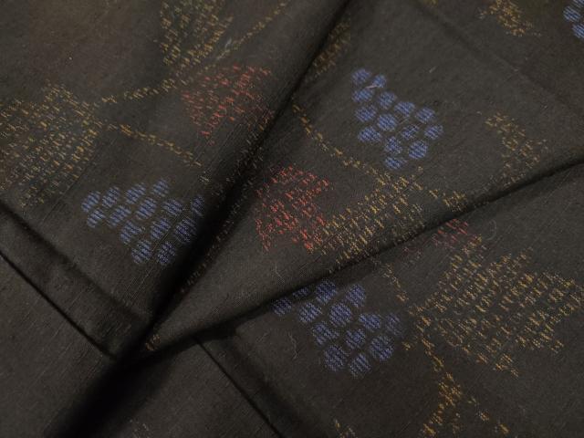 平和屋着物●上質な紬　葡萄唐草文　正絹　逸品　未使用　CAAW8341yc