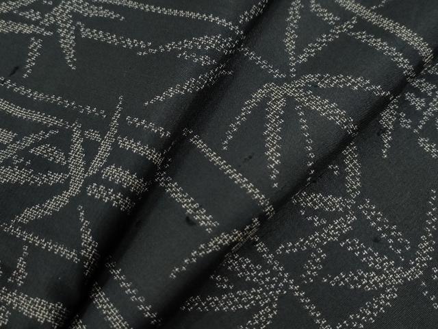 平和屋着物●上質な紬　笹竹文　黒地　正絹　逸品　CAAW8461yc