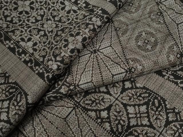 平和屋着物●本場大島紬　9マルキ　吉祥花唐草間道　正絹　逸品　CAAW8470yc