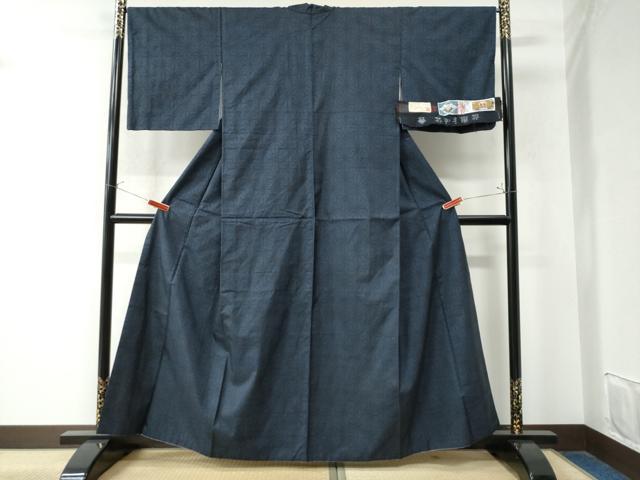 平和屋着物●本場大島紬　7マルキ　泥染め　麻の葉文様　岡江織物謹製　証紙付き　正絹　逸品　CAAW8537yc