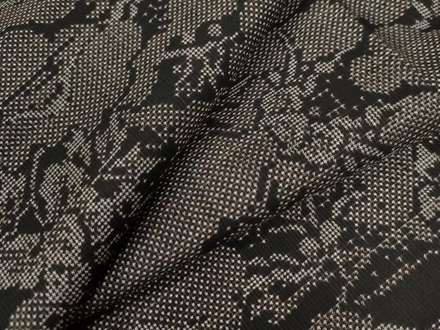 平和屋着物●本場大島紬　7マルキ　雲重ね草花文　正絹　逸品　CAAW8619yc