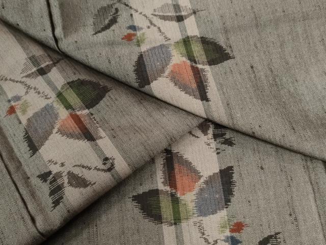 平和屋着物●上質な紬　枝葉文　正絹　逸品　CAAW8620yc