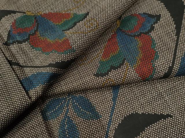 平和屋着物●本場大島紬　7マルキ　舞蝶文　ロング丈　正絹　逸品　未使用　CAAW8645yc