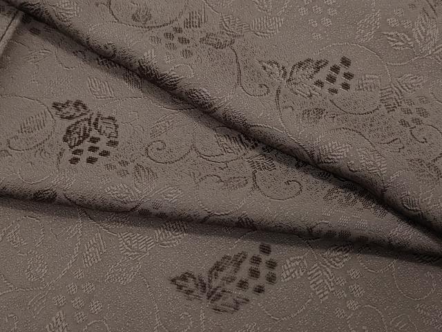 平和屋着物●上質な小紋　ビロード　葡萄唐草地紋　煤竹色　正絹　逸品　CAAX0869vf