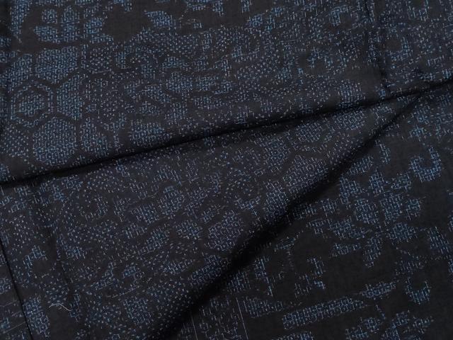 平和屋着物●本場結城紬　重要無形文化財　100亀甲　更紗吉祥唐草文　正絹　逸品　CAAX1124vf