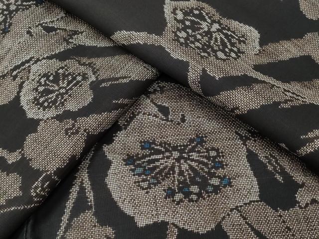 平和屋着物●本場大島紬　9マルキ　枝梅文　正絹　逸品　CAAX3079th