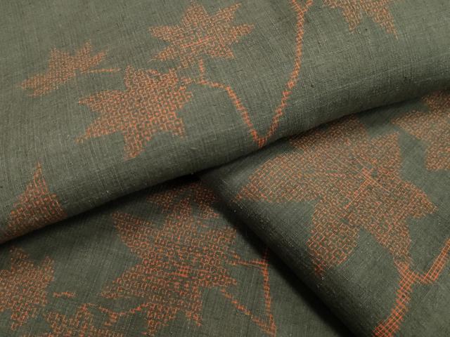 平和屋着物●本場結城紬　重要無形文化財　100亀甲　楓文　正絹　逸品　未使用　CAAX5873gh