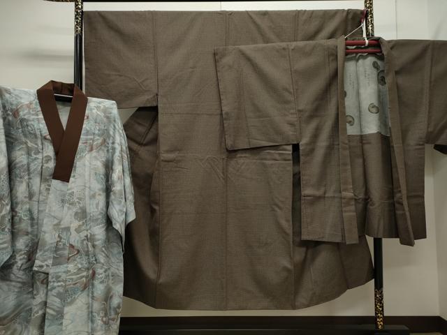 平和屋着物●男性　紬　アンサンブル・長襦袢セット　100亀甲　正絹　逸品　CAAX8537dy