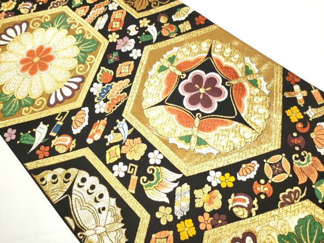 平和屋着物○六通柄袋帯 唐織 亀甲華文 黒地 金糸 正絹 逸品 CAAY2418hy