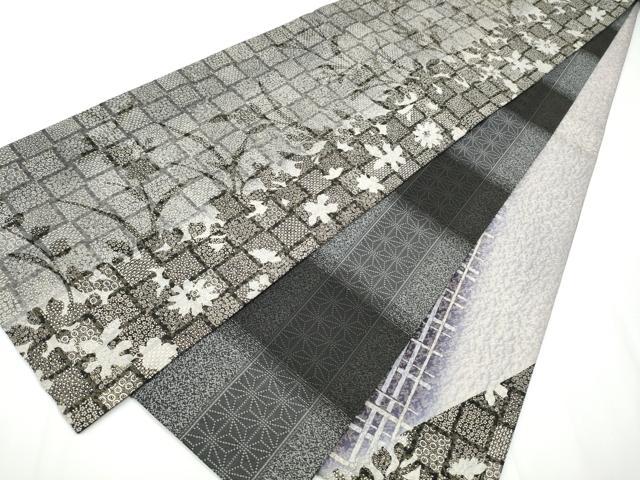 平和屋着物●両方向　両面　全通柄袋帯　市松草花シルエット　銀通し地　正絹　逸品　CAAY2540hy