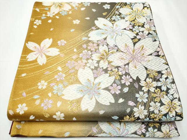 平和屋着物●六通柄袋帯　舞桜文　金糸　正絹　逸品　CAAY2733hy