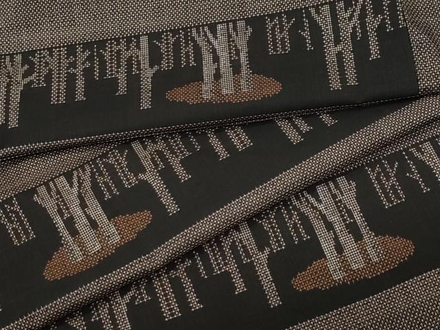 平和屋着物●本場大島紬　7マルキ　樹林文　正絹　逸品　CAAY2983vf