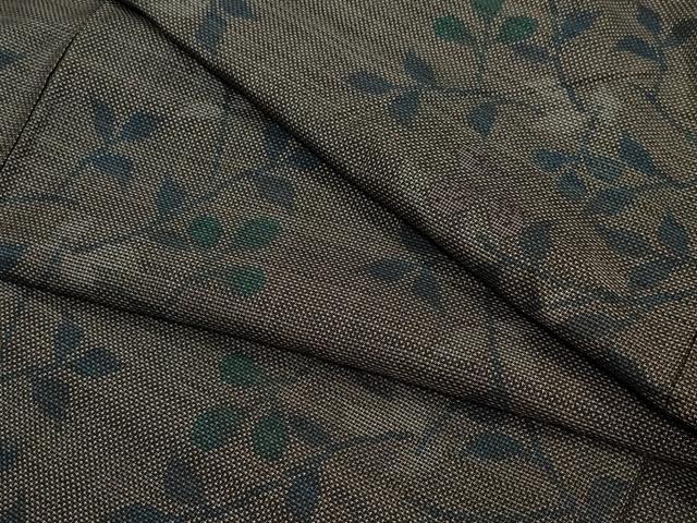 平和屋着物●本場大島紬　9マルキ　枝葉文　正絹　逸品　CAAY3055vf