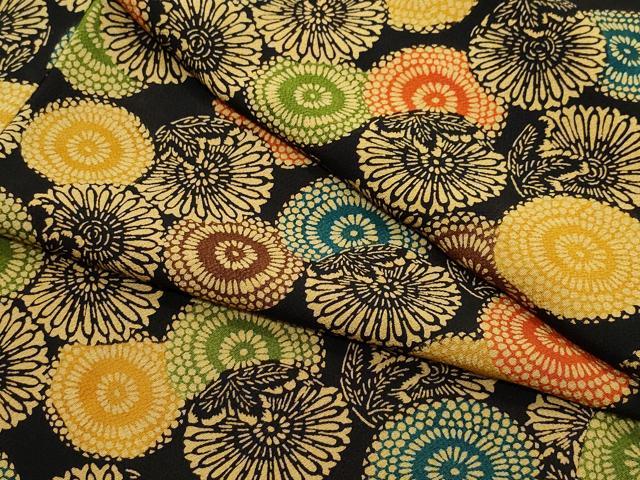 平和屋着物●上質な小紋　型染め　菊　黒地　鬼しぼ縮緬　正絹　逸品　CAAY3079vf