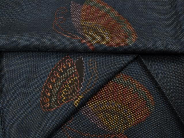 平和屋着物●本場大島紬　7マルキ　舞蝶文　正絹　逸品　未使用　CAAY4983ut