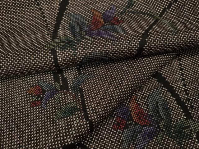 平和屋着物●本場大島紬　7マルキ　草花文　正絹　逸品　CAAY5006ut