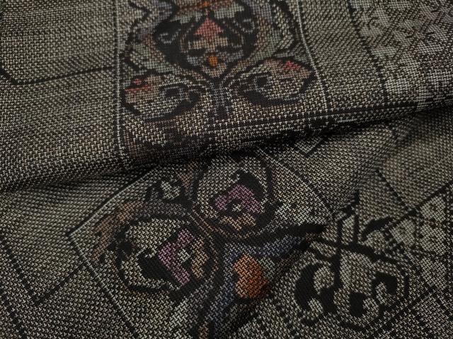 平和屋着物●本場大島紬　9マルキ　短冊重ね吉祥花文　正絹　逸品　CAAY5019ut