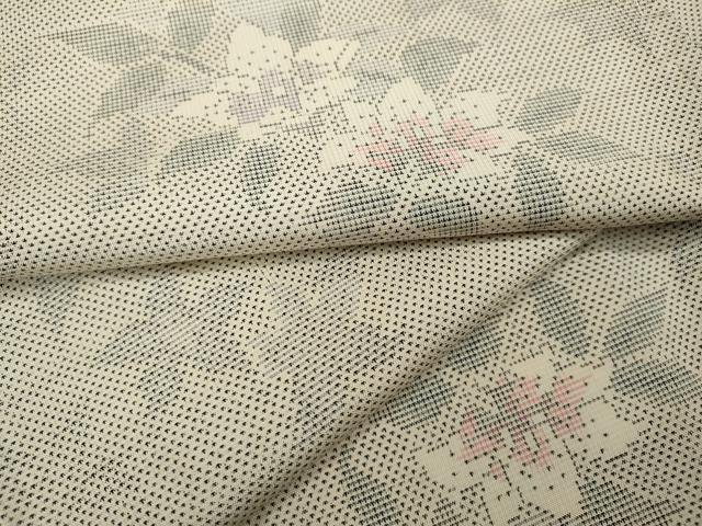 平和屋着物●本場大島紬　白大島　9マルキ　枝花文　正絹　逸品　CAAY5195ut