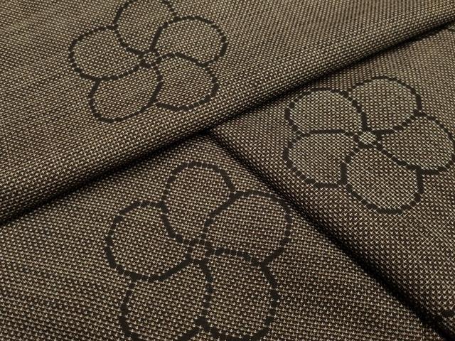 平和屋着物●本場大島紬　9マルキ　舞花文　正絹　逸品　CAAY6777gh