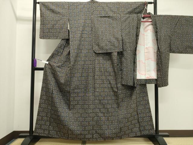 平和屋着物●本場大島紬　龍郷絣　秋名バラ　アンサンブル　正絹　逸品　CAAY8216gh